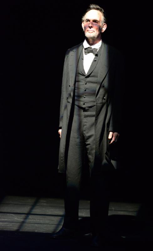 Presentation, "The Last Full Measure: Lincoln's Final Hours," with ...