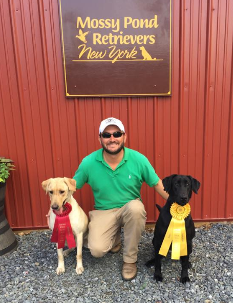 Brad Arington of Mossy Pond Retrievers handled Lab Worx's Special Aves ...