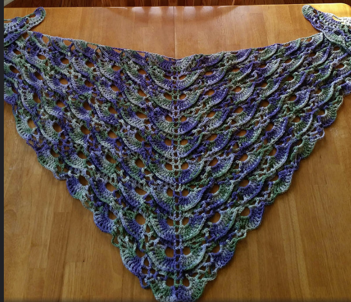 Spinrite Tent sale in the U.S., crochet patterns and challenge updates