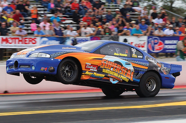 Mustangs in Maryland for 200+ MPH Drag Racing!