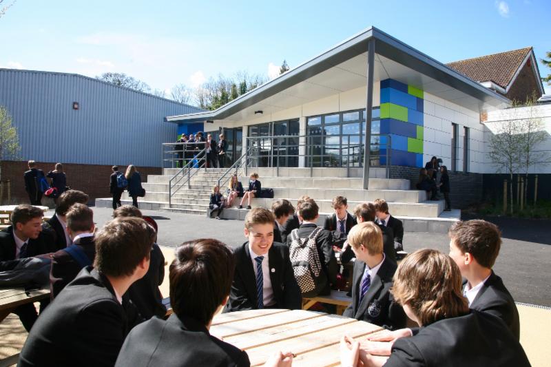 Perins School e-Bulletin