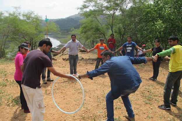 Training Wheels: Hoop Pass!