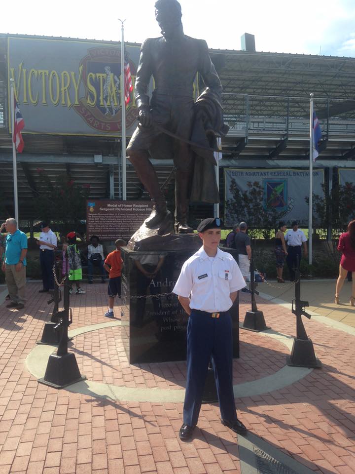 Chain Links- Connecting Alumni with MTCES